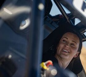 BUILT | Sara Price’s Can-Am Maverick R Rip & Dip Edition | ATV.com