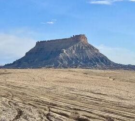 Swing Arm City: A Savage Ride Through Utah’s Red Dirt Moonscape | ATV.com